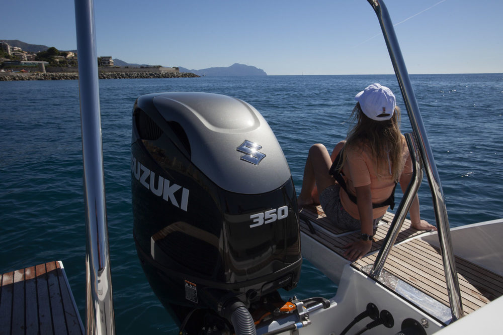 DF350A - Suzuki Canada Inc.